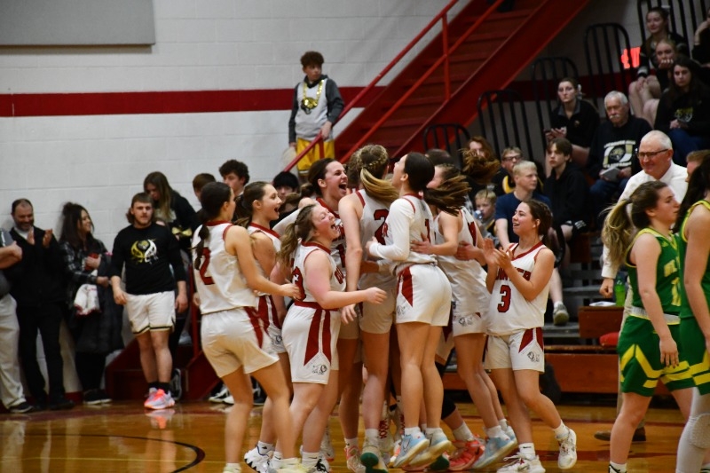 Quinter Schools - Bulldog Beat 3.8