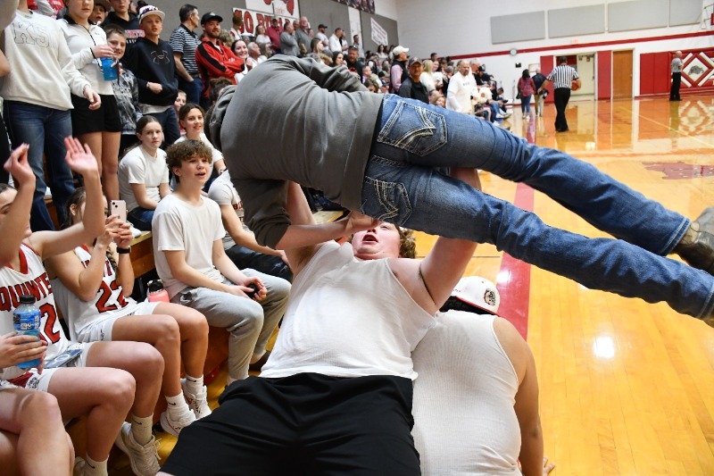 Quinter Schools - Bulldog Beat 3.8